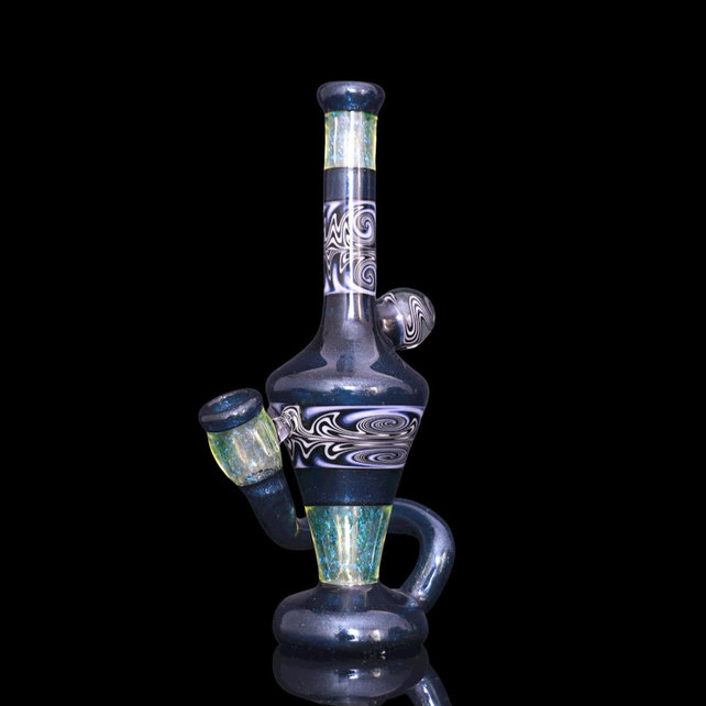 Sir Pyro Glass Waterpipe – Lit Smoke Shop Us
