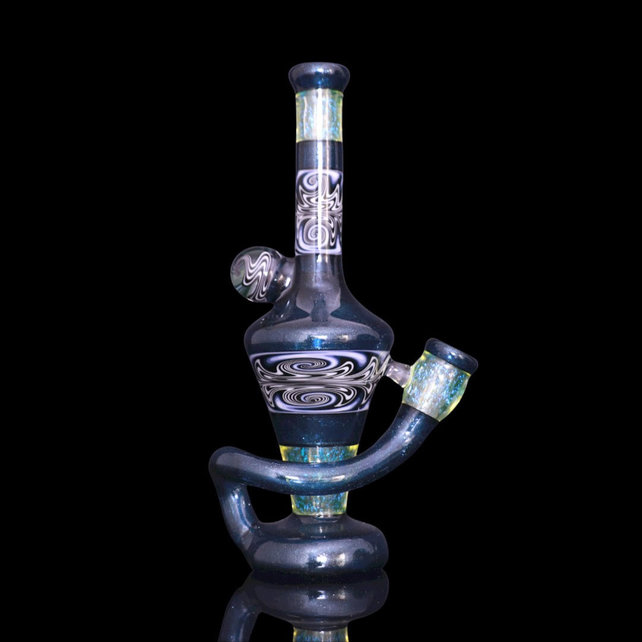 Sir Pyro Glass Waterpipe – Lit Smoke Shop Us